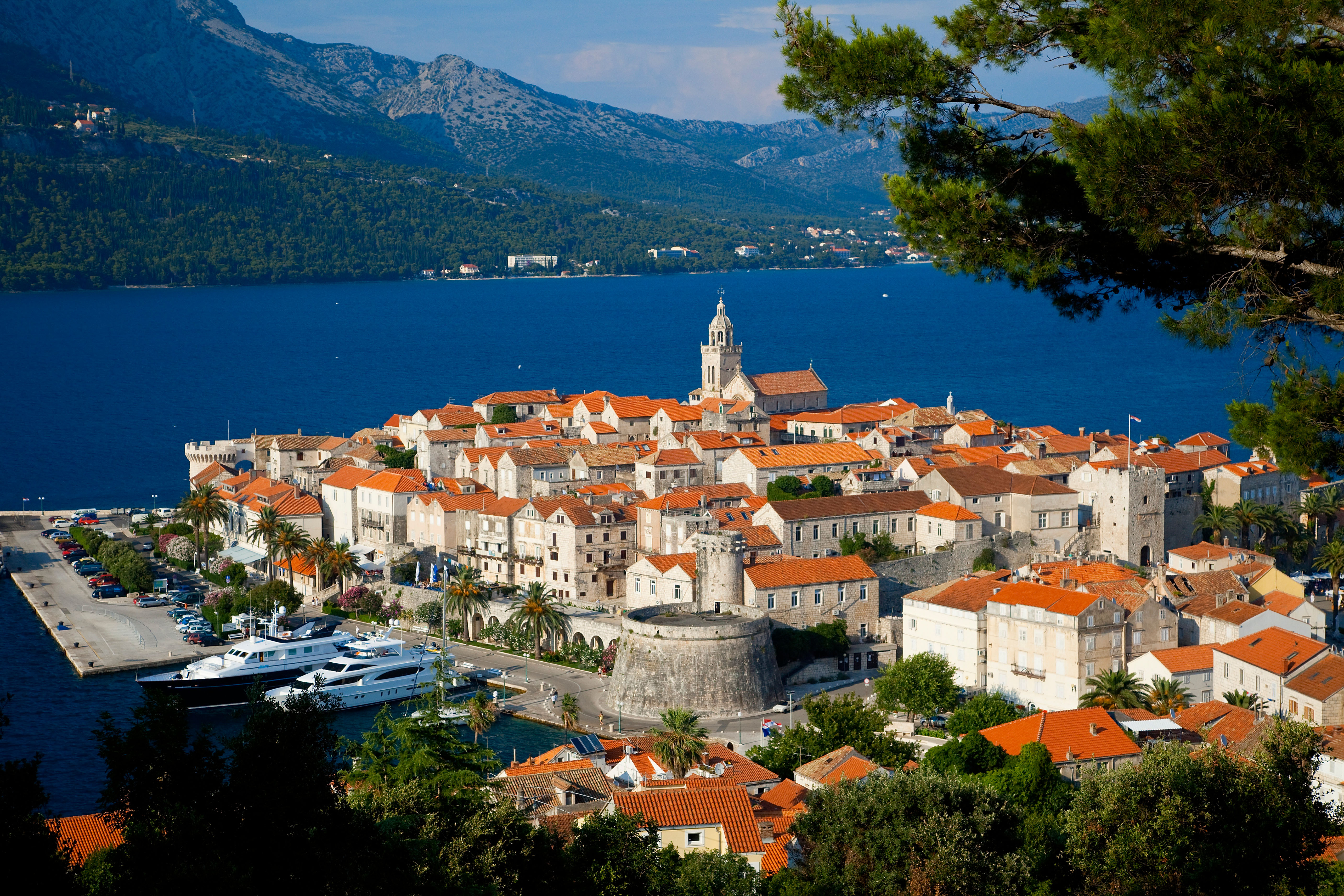 Croatia, Dalmatia, Dalmatian Coast, Korcula Island, Korcula City. Image ...